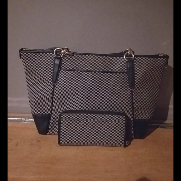 Coach | Bags | Coach Purse With Wallet | Poshmark